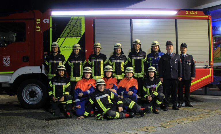 Kameraden überzeugen bei Leistungsprüfung - Feuerwehr Passau - Löschzug ...